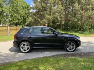 Blue Audi Q5 2014 in Jurmala, with an engine capacity of 3.00 L and mileage of 241 thousand km for 14200 €, photo 6 on AUTOMOTO.COM.LV
