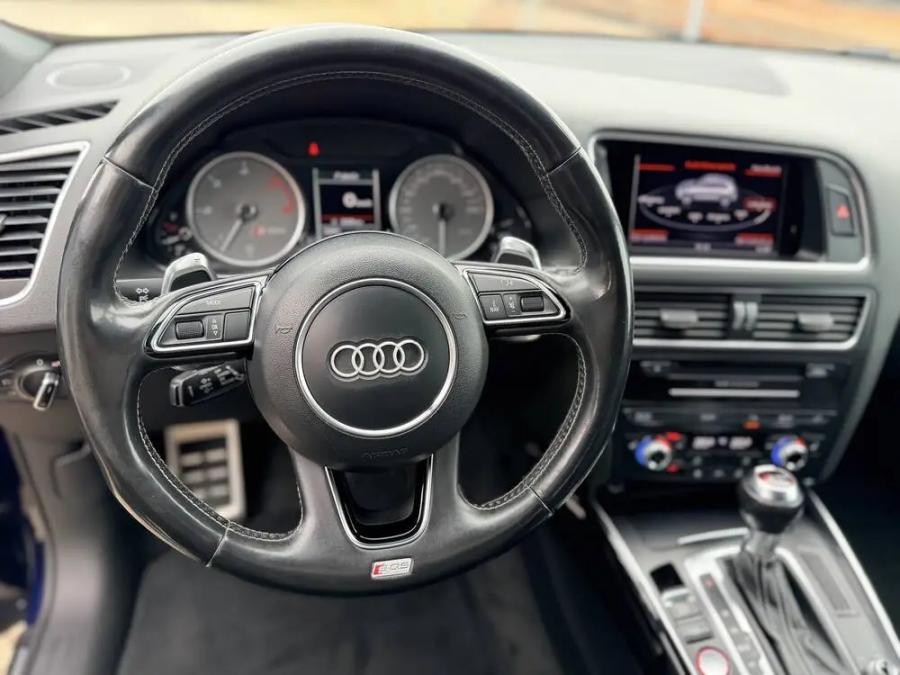 Blue Audi Q5 2014 in Riga, with an engine capacity of 3.00 L and mileage of 226 thousand km for 16995 €, photo 19 on AUTOMOTO.COM.LV