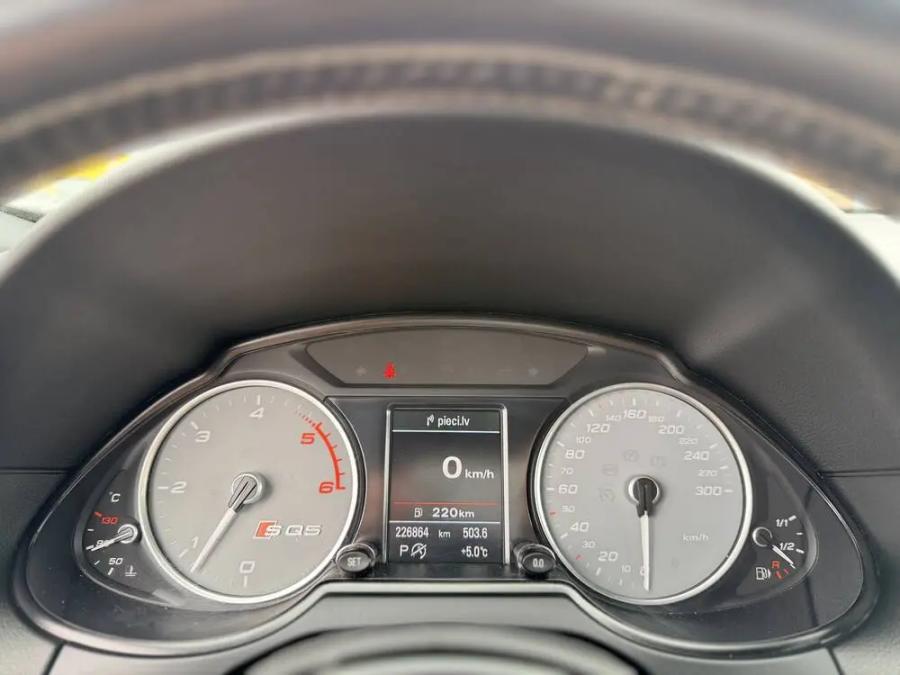 Blue Audi Q5 2014 in Riga, with an engine capacity of 3.00 L and mileage of 226 thousand km for 16995 €, photo 23 on AUTOMOTO.COM.LV