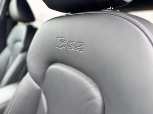 Blue Audi Q5 2014 in Riga, with an engine capacity of 3.00 L and mileage of 226 thousand km for 16995 €, photo 30 on AUTOMOTO.COM.LV