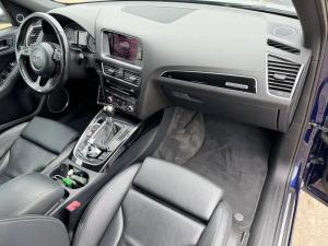 Blue Audi Q5 2014 in Riga, with an engine capacity of 3.00 L and mileage of 226 thousand km for 16995 €, photo 36 on AUTOMOTO.COM.LV
