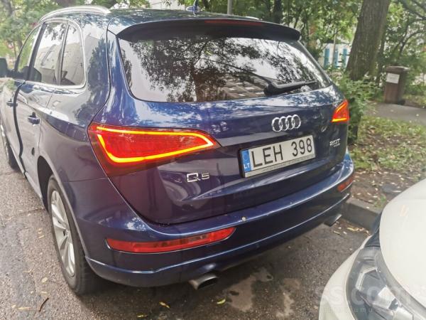 Zils Audi Q5 2014 Rīga, ar dzinēja tilpumu 2.00 L un nobraukumu 154 tūkst. km par 13500 €, foto 2 vietnē AUTOMOTO.COM.LV