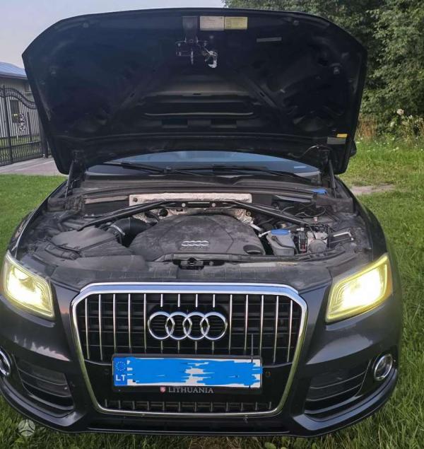 Zils Audi Q5 2014 Panevēža, ar dzinēja tilpumu 3.00 L un nobraukumu 306 tūkst. km par 9500 €, foto 3 vietnē AUTOMOTO.COM.LV