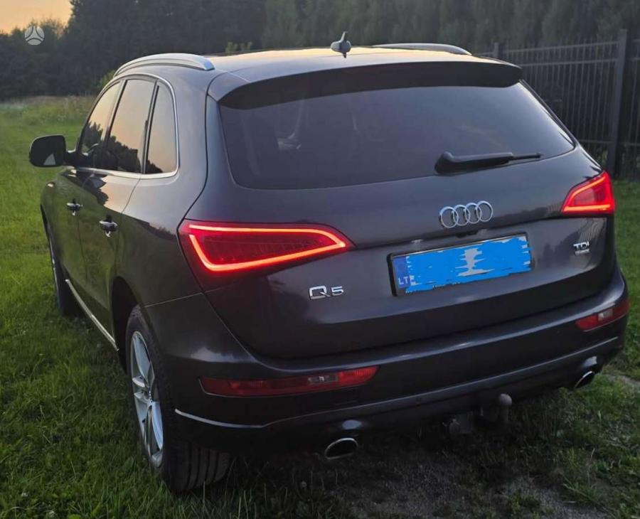 Blue Audi Q5 2014 in Panevezys, with an engine capacity of 3.00 L and mileage of 306 thousand km for 9500 €, photo 5 on AUTOMOTO.COM.LV