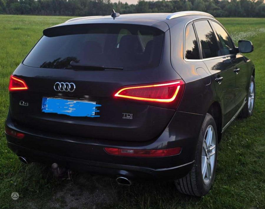 Blue Audi Q5 2014 in Panevezys, with an engine capacity of 3.00 L and mileage of 306 thousand km for 9500 €, photo 6 on AUTOMOTO.COM.LV