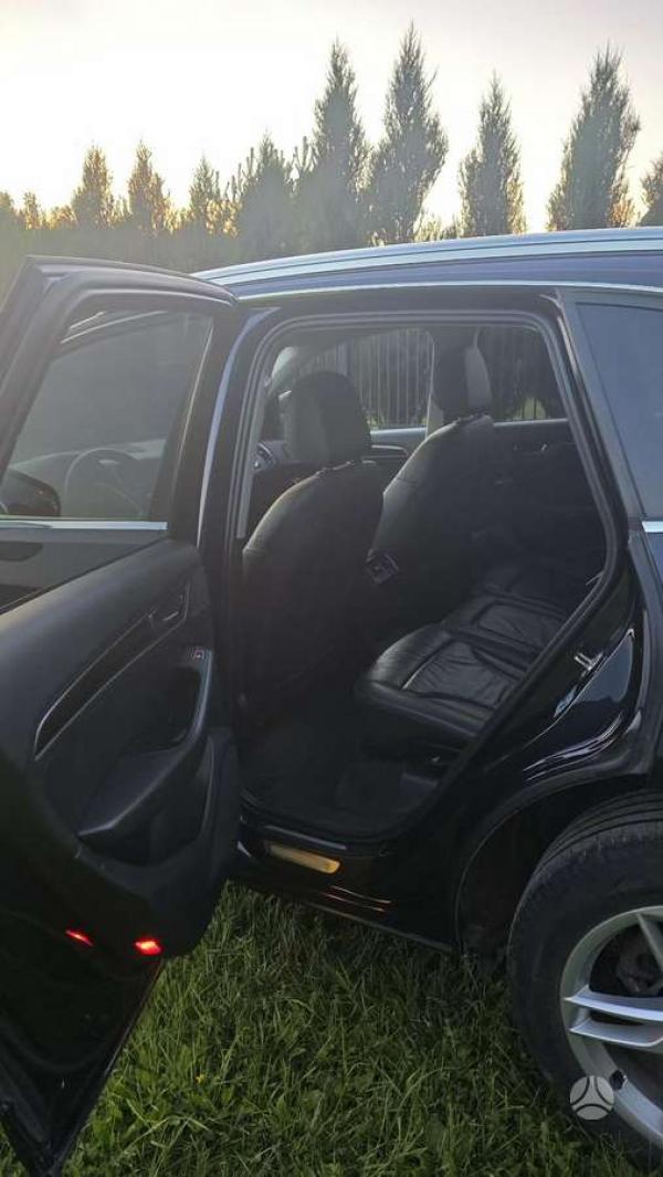 Zils Audi Q5 2014 Panevēža, ar dzinēja tilpumu 3.00 L un nobraukumu 306 tūkst. km par 9500 €, foto 7 vietnē AUTOMOTO.COM.LV