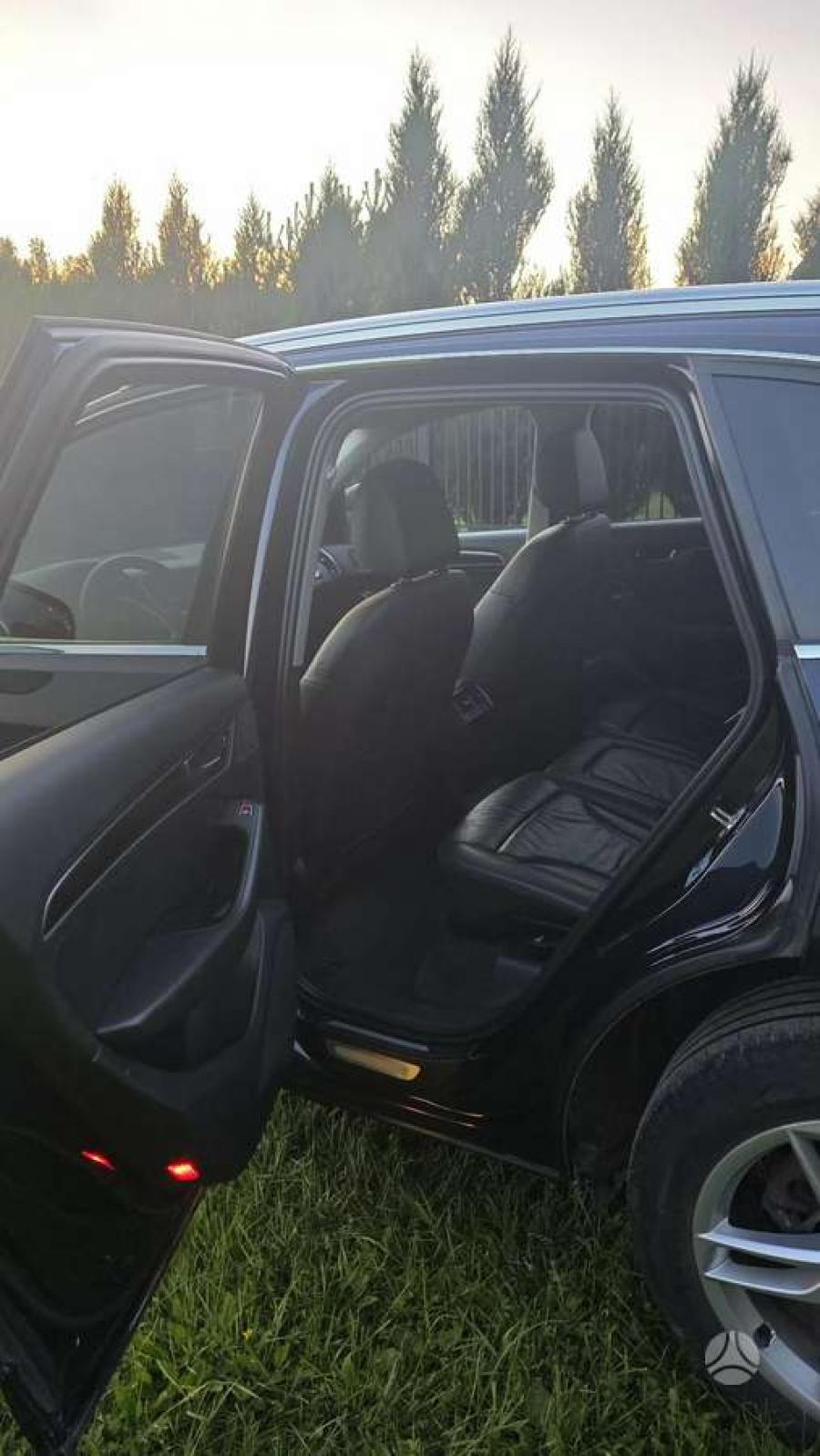 Blue Audi Q5 2014 in Panevezys, with an engine capacity of 3.00 L and mileage of 306 thousand km for 9500 €, photo 8 on AUTOMOTO.COM.LV