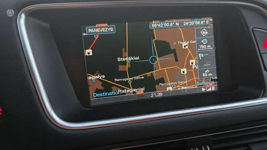 Blue Audi Q5 2014 in Panevezys, with an engine capacity of 3.00 L and mileage of 306 thousand km for 9500 €, photo 18 on AUTOMOTO.COM.LV