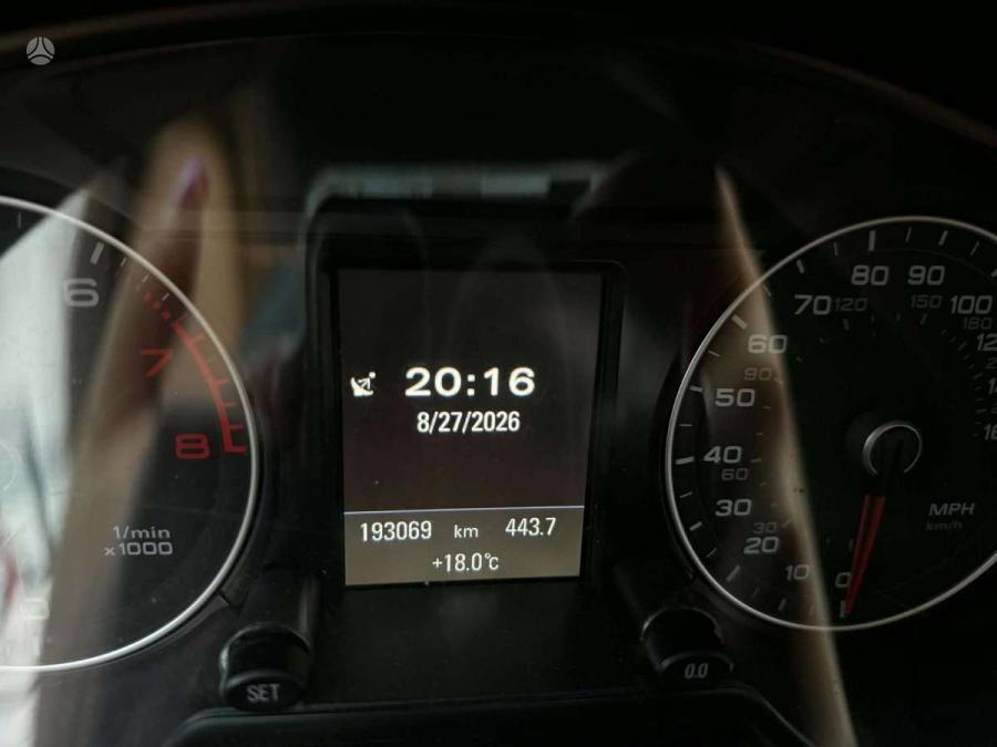 Синий Ауди Ку 5 2014 в Вильнюс, объемом двигателя 1.98 л и пробегом 193 тыс. км за 6800 €, фото 7 на AUTOMOTO.COM.LV