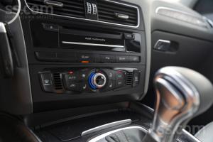 Blue Audi Q5 2014 in Riga, with an engine capacity of 3.00 L and mileage of 357 thousand km for 13490 €, photo 23 on AUTOMOTO.COM.LV