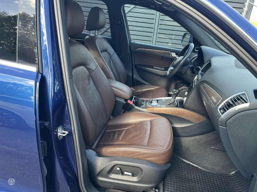 Zils Audi Q5 2014 Kauņa, ar dzinēja tilpumu 1.98 L un nobraukumu 193 tūkst. km par 5900 €, foto 17 vietnē AUTOMOTO.COM.LV