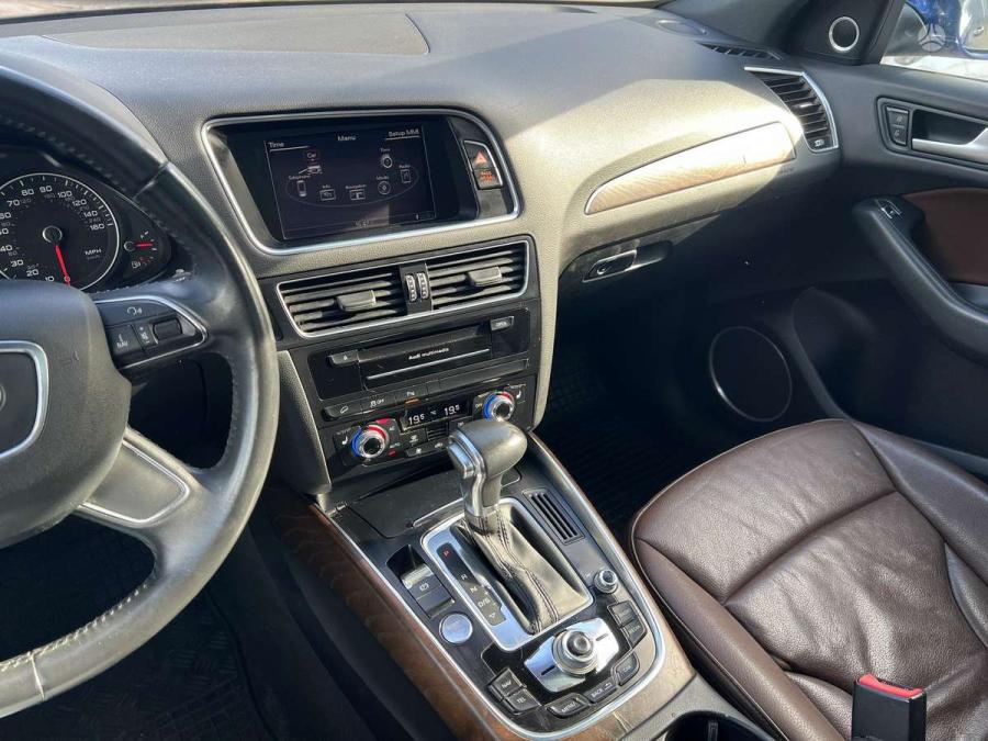 Zils Audi Q5 2014 Kauņa, ar dzinēja tilpumu 1.98 L un nobraukumu 193 tūkst. km par 5900 €, foto 23 vietnē AUTOMOTO.COM.LV