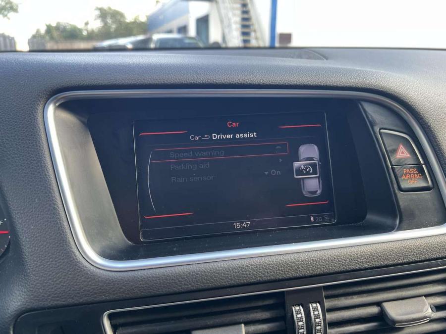 Zils Audi Q5 2014 Kauņa, ar dzinēja tilpumu 1.98 L un nobraukumu 193 tūkst. km par 5900 €, foto 27 vietnē AUTOMOTO.COM.LV