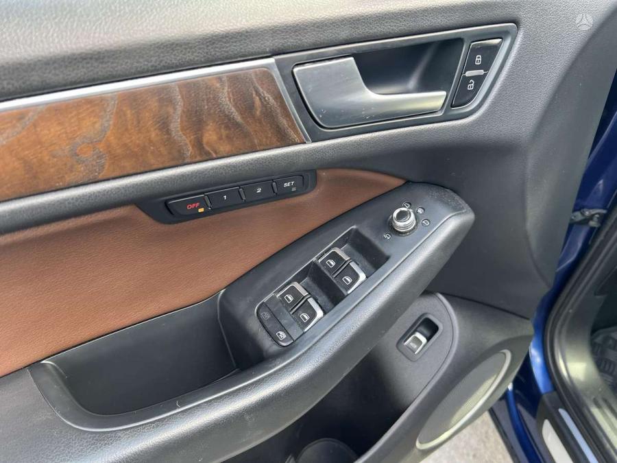 Zils Audi Q5 2014 Kauņa, ar dzinēja tilpumu 1.98 L un nobraukumu 193 tūkst. km par 5900 €, foto 38 vietnē AUTOMOTO.COM.LV