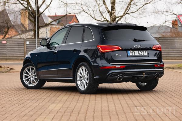 Blue Audi Q5 2015 in Riga, with an engine capacity of 3.00 L and mileage of 269 thousand km for 12970 €, photo 6 on AUTOMOTO.COM.LV