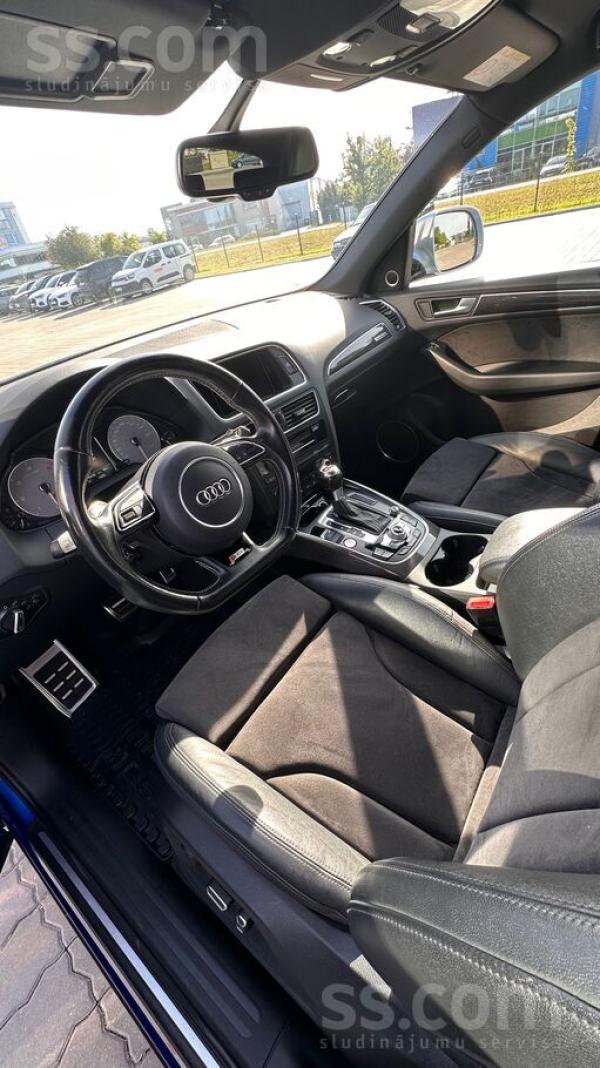 Zils Audi Q5 2015 Rīga, ar dzinēja tilpumu 3.00 L un nobraukumu 204 tūkst. km par 18000 €, foto 4 vietnē AUTOMOTO.COM.LV