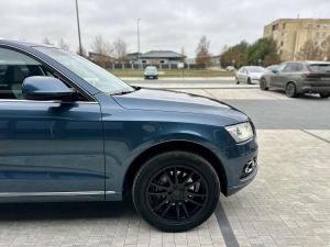Zils Audi Q5 2015 Šauļi, ar dzinēja tilpumu 1.97 L un nobraukumu 215 tūkst. km par 13500 €, foto 12 vietnē AUTOMOTO.COM.LV