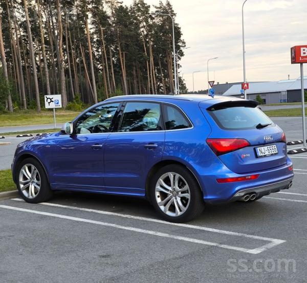 Zils Audi Q5 2015 Rīga, ar dzinēja tilpumu 3.00 L un nobraukumu 177 tūkst. km par 17300 €, foto 6 vietnē AUTOMOTO.COM.LV