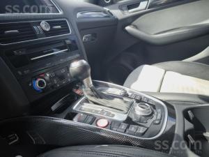 Blue Audi Q5 2015 in Riga, with an engine capacity of 3.00 L and mileage of 177 thousand km for 17300 €, photo 12 on AUTOMOTO.COM.LV