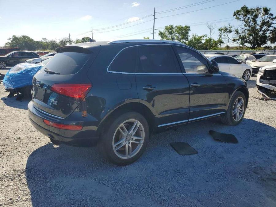 Blue Audi Q5 2015 in Vilnius, with an engine capacity of 1.98 L and mileage of 249 thousand km for 6700 €, photo 13 on AUTOMOTO.COM.LV