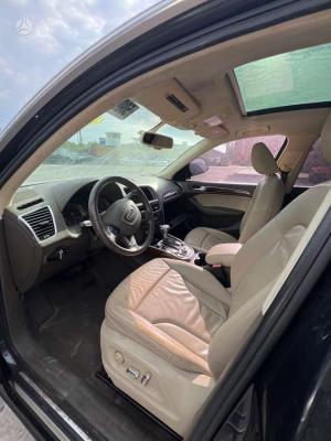 Blue Audi Q5 2015 in Vilnius, with an engine capacity of 1.98 L and mileage of 249 thousand km for 6700 €, photo 19 on AUTOMOTO.COM.LV