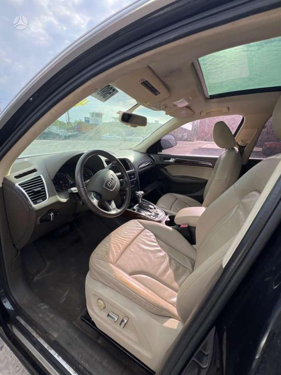Blue Audi Q5 2015 in Vilnius, with an engine capacity of 1.98 L and mileage of 249 thousand km for 6700 €, photo 19 on AUTOMOTO.COM.LV