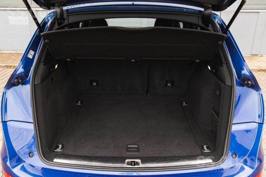 Blue Audi Q5 2015 in Ventspils, with an engine capacity of 3.00 L and mileage of 223 thousand km for 17700 €, photo 15 on AUTOMOTO.COM.LV