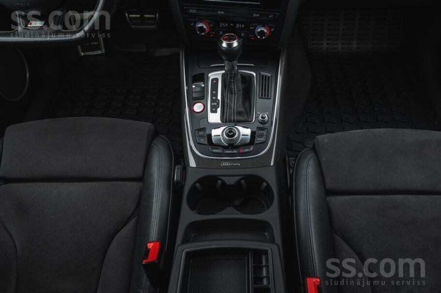 Blue Audi Q5 2015 in Ventspils, with an engine capacity of 3.00 L and mileage of 223 thousand km for 17700 €, photo 27 on AUTOMOTO.COM.LV