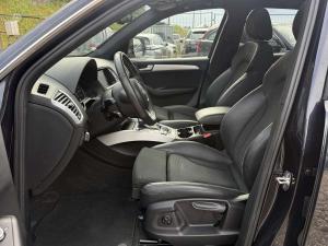 Zils Audi Q5 2015 Viļņa, ar dzinēja tilpumu 2.97 L un nobraukumu 252 tūkst. km par 13000 €, foto 14 vietnē AUTOMOTO.COM.LV
