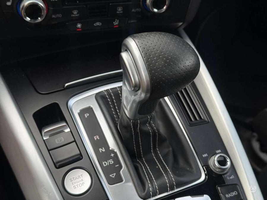 Zils Audi Q5 2015 Viļņa, ar dzinēja tilpumu 2.97 L un nobraukumu 252 tūkst. km par 13000 €, foto 29 vietnē AUTOMOTO.COM.LV