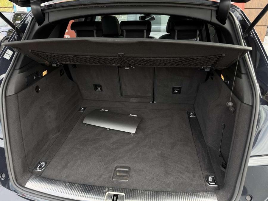Zils Audi Q5 2015 Viļņa, ar dzinēja tilpumu 2.97 L un nobraukumu 252 tūkst. km par 13000 €, foto 33 vietnē AUTOMOTO.COM.LV