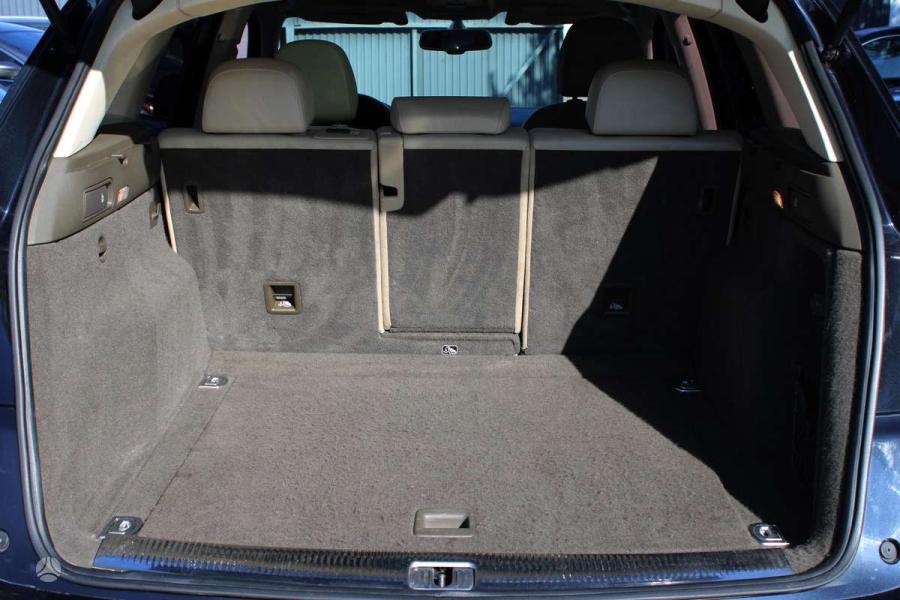 Blue Audi Q5 2015 in Vilnius, with an engine capacity of 1.98 L and mileage of 249 thousand km for 6999 €, photo 13 on AUTOMOTO.COM.LV