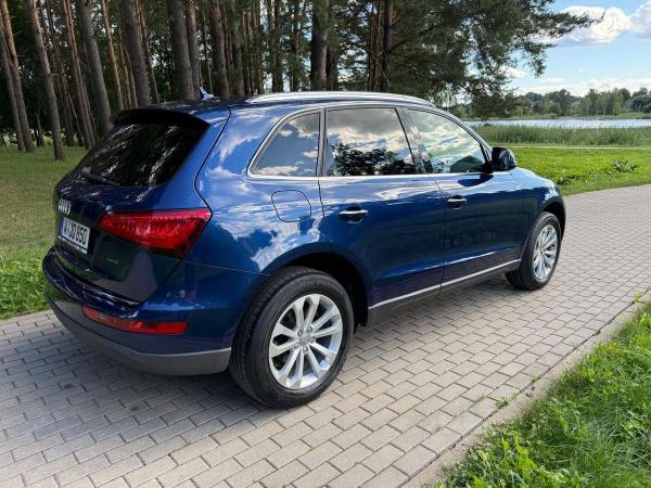 Blue Audi Q5 2015 in Utena, with an engine capacity of 2.00 L and mileage of 268 thousand km for 13900 €, photo 3 on AUTOMOTO.COM.LV