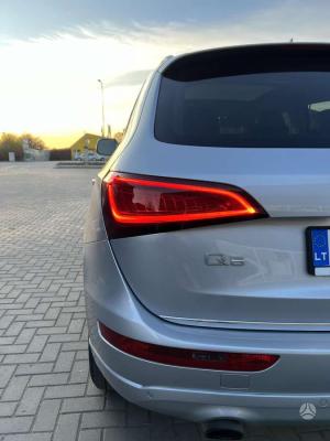 Blue Audi Q5 2015 in Taurage, with an engine capacity of 1.98 L and mileage of 118 thousand km for 13000 €, photo 13 on AUTOMOTO.COM.LV