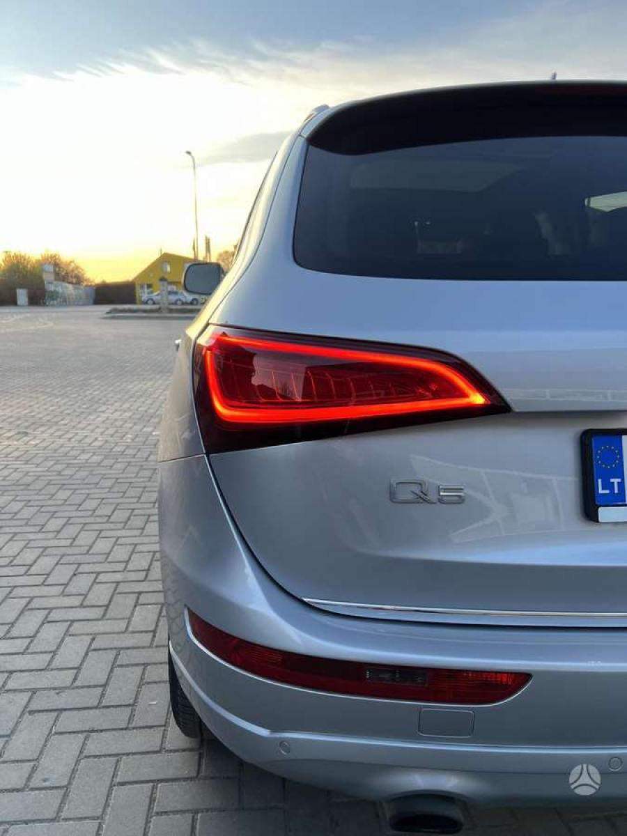 Blue Audi Q5 2015 in Taurage, with an engine capacity of 1.98 L and mileage of 118 thousand km for 13000 €, photo 13 on AUTOMOTO.COM.LV