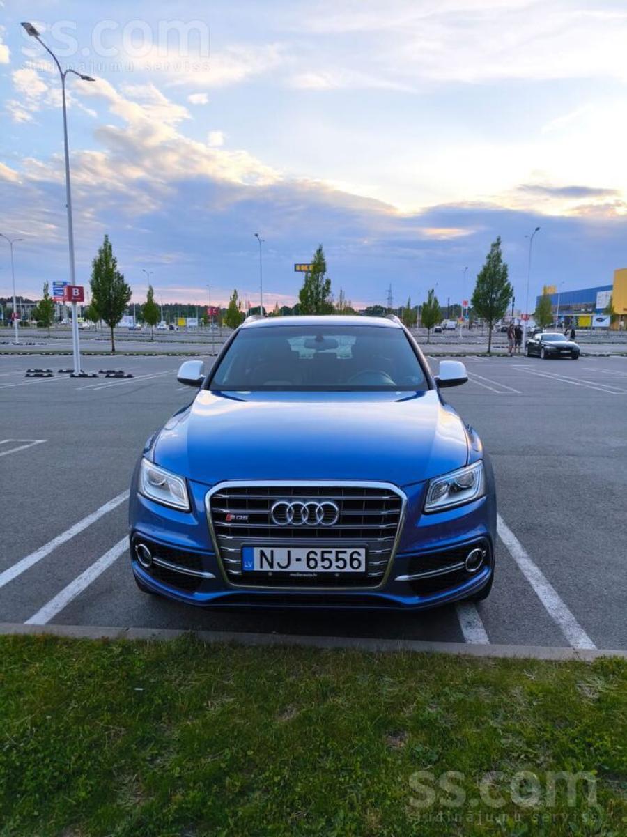 Blue Audi Q5 2015 in Riga, with an engine capacity of 3.00 L and mileage of 179 thousand km for 14200 €, photo 4 on AUTOMOTO.COM.LV