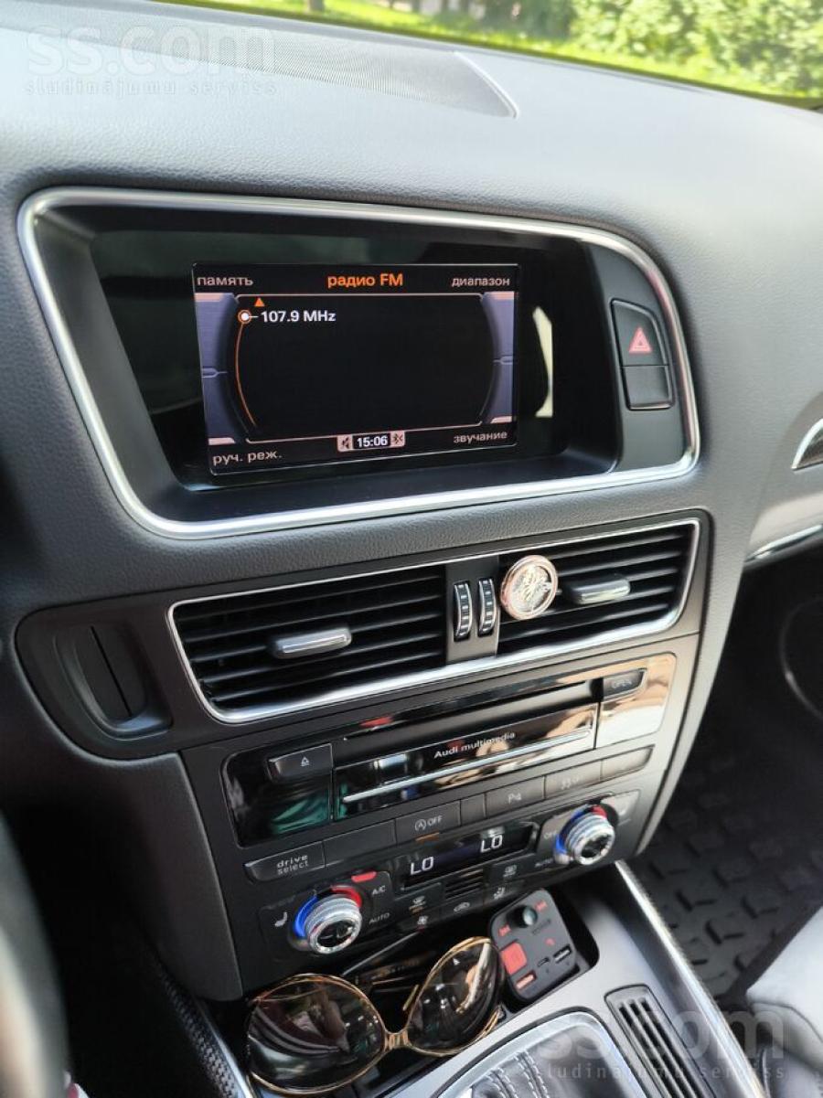Zils Audi Q5 2015 Rīga, ar dzinēja tilpumu 3.00 L un nobraukumu 179 tūkst. km par 15750 €, foto 10 vietnē AUTOMOTO.COM.LV