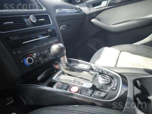 Zils Audi Q5 2015 Rīga, ar dzinēja tilpumu 3.00 L un nobraukumu 179 tūkst. km par 15750 €, foto 14 vietnē AUTOMOTO.COM.LV