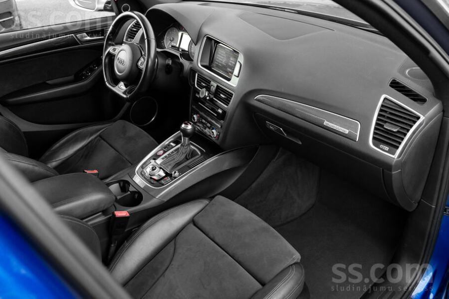 Zils Audi Q5 2015 Rīga, ar dzinēja tilpumu 3.00 L un nobraukumu 227 tūkst. km par 17900 €, foto 24 vietnē AUTOMOTO.COM.LV
