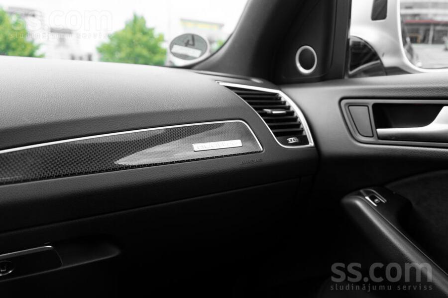 Zils Audi Q5 2015 Rīga, ar dzinēja tilpumu 3.00 L un nobraukumu 227 tūkst. km par 17900 €, foto 30 vietnē AUTOMOTO.COM.LV