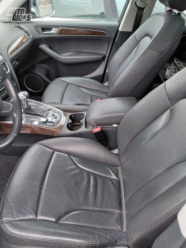 Blue Audi Q5 2016 in Klaipeda, with an engine capacity of 2.00 L and mileage of 225 thousand km for 10200 €, photo 8 on AUTOMOTO.COM.LV