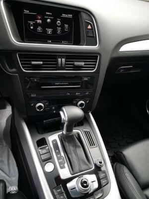 Blue Audi Q5 2016 in Mazeikiai, with an engine capacity of 1.99 L and mileage of 80 thousand km for 13500 €, photo 13 on AUTOMOTO.COM.LV