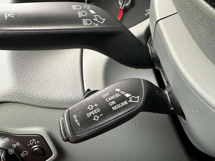 Blue Audi Q5 2016 in Vilnius, with an engine capacity of 1.97 L and mileage of 300 thousand km for 13000 €, photo 23 on AUTOMOTO.COM.LV