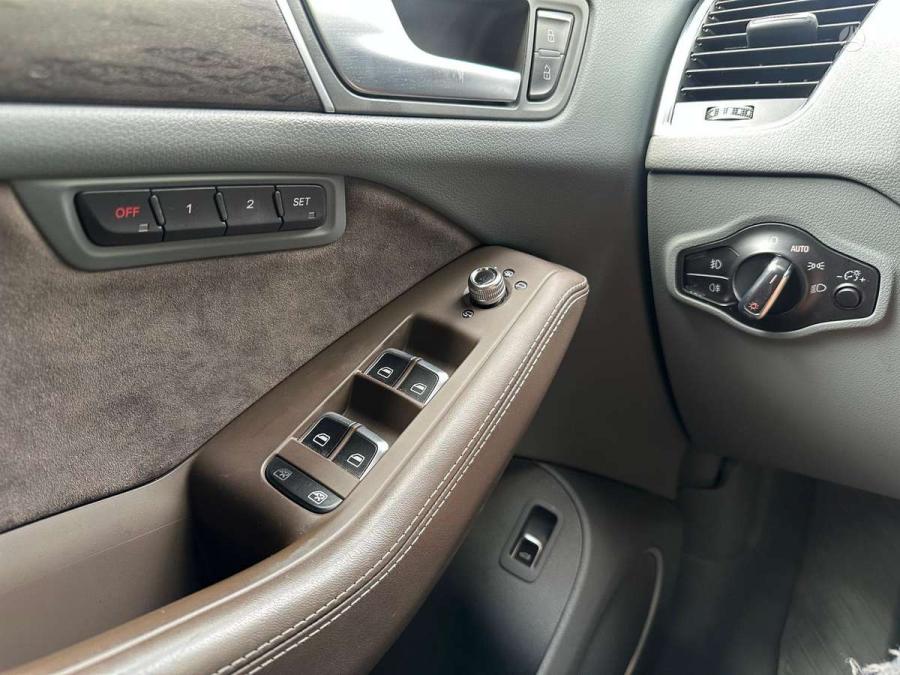 Blue Audi Q5 2016 in Vilnius, with an engine capacity of 1.97 L and mileage of 300 thousand km for 13000 €, photo 29 on AUTOMOTO.COM.LV