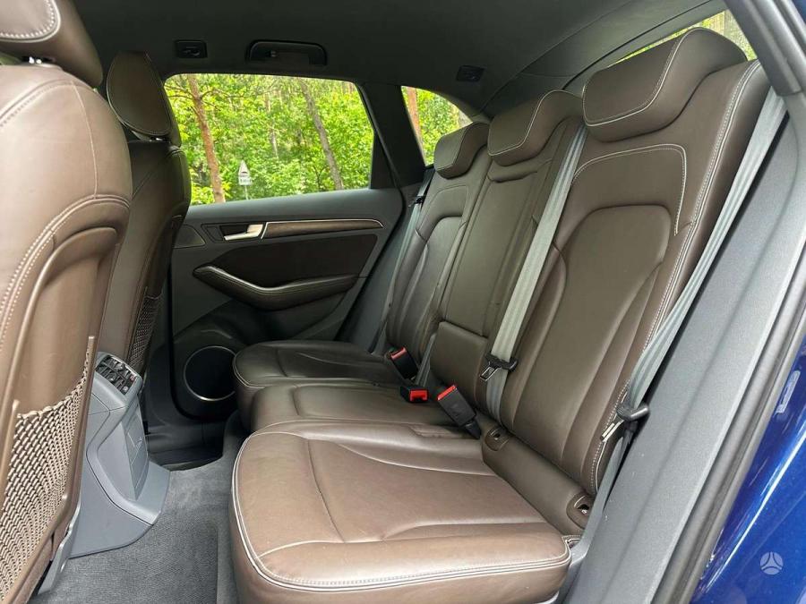Blue Audi Q5 2016 in Vilnius, with an engine capacity of 1.97 L and mileage of 300 thousand km for 13000 €, photo 32 on AUTOMOTO.COM.LV
