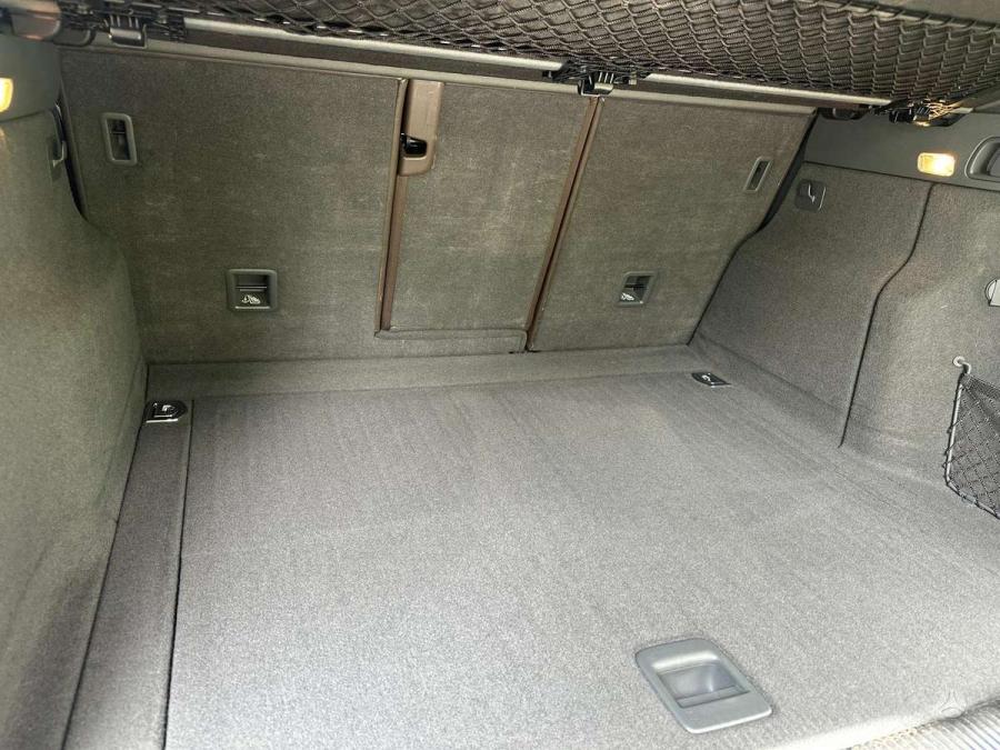 Blue Audi Q5 2016 in Vilnius, with an engine capacity of 1.97 L and mileage of 300 thousand km for 13000 €, photo 39 on AUTOMOTO.COM.LV