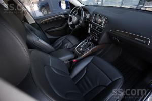Blue Audi Q5 2016 in Riga, with an engine capacity of 2.00 L and mileage of 189 thousand km for 16000 €, photo 15 on AUTOMOTO.COM.LV
