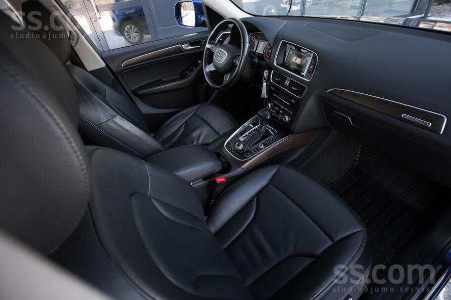 Blue Audi Q5 2016 in Riga, with an engine capacity of 2.00 L and mileage of 189 thousand km for 16000 €, photo 15 on AUTOMOTO.COM.LV