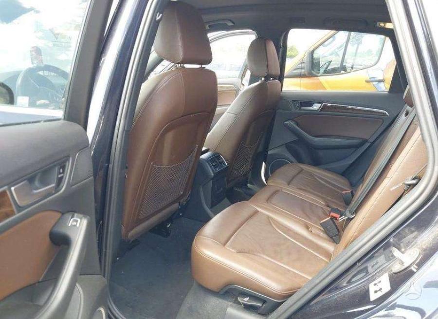 Zils Audi Q5 2016 Viļņa, ar dzinēja tilpumu 1.98 L un nobraukumu 211 tūkst. km par 8350 €, foto 14 vietnē AUTOMOTO.COM.LV
