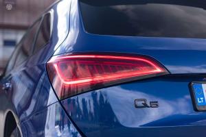 Zils Audi Q5 2016 Klaipėda, ar dzinēja tilpumu 3.00 L un nobraukumu 84 tūkst. km par 17499 €, foto 15 vietnē AUTOMOTO.COM.LV